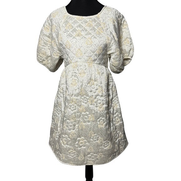 Urban Outfitters | Dresses | Nwt Kimchi Blue Astrid Quilted Babydoll ...